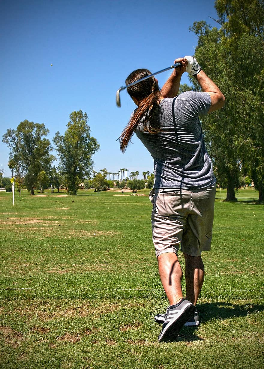 The Best Irons for Beginners - 2020 Top Picks - The Fun Outdoors